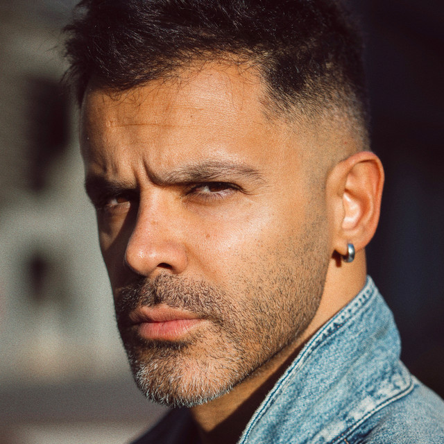 دانلود همه آهنگ های سیروان خسروی با کیفیت 320 + پخش آنلاین